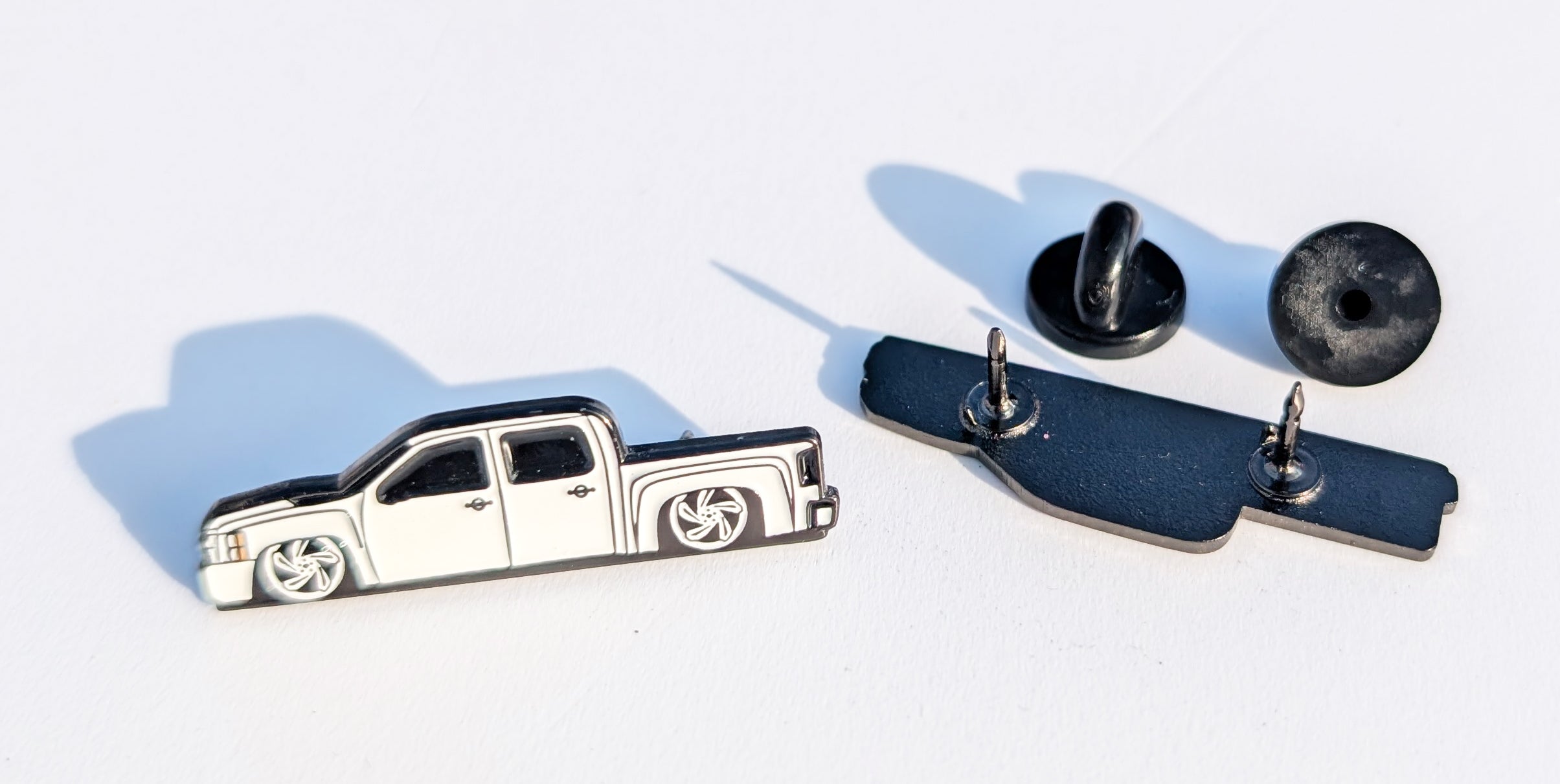White Lowered Truck Pin For Caps And Clothing Enamel Badge Car Pin Pic ...